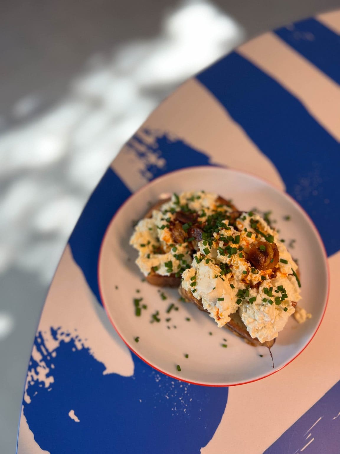 Gdzie zjeść śniadanie w Warszawie? Najlepsze miejsca na najlepsze ...